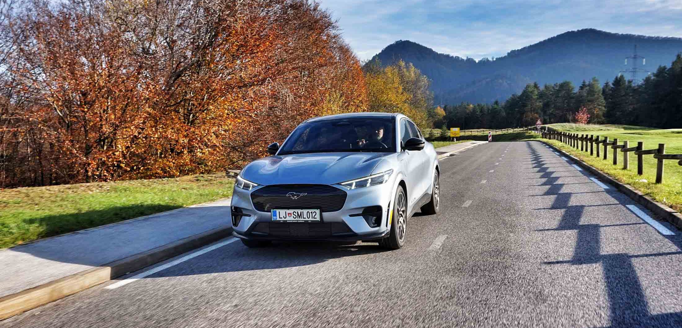 Ford Magazine - Test: Mustang Mach-E GT - Ford Magazine