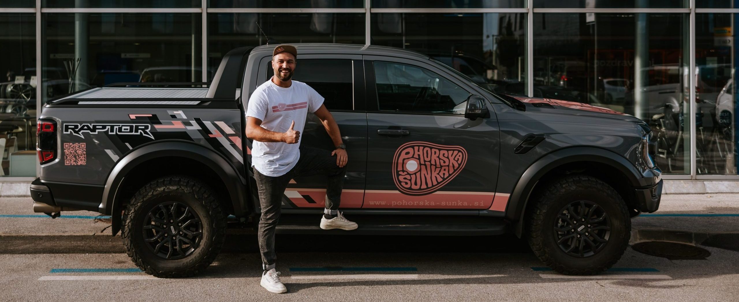 Ford Magazine - Filip Flisar prevzel novi Ford Ranger Raptor, ki ...